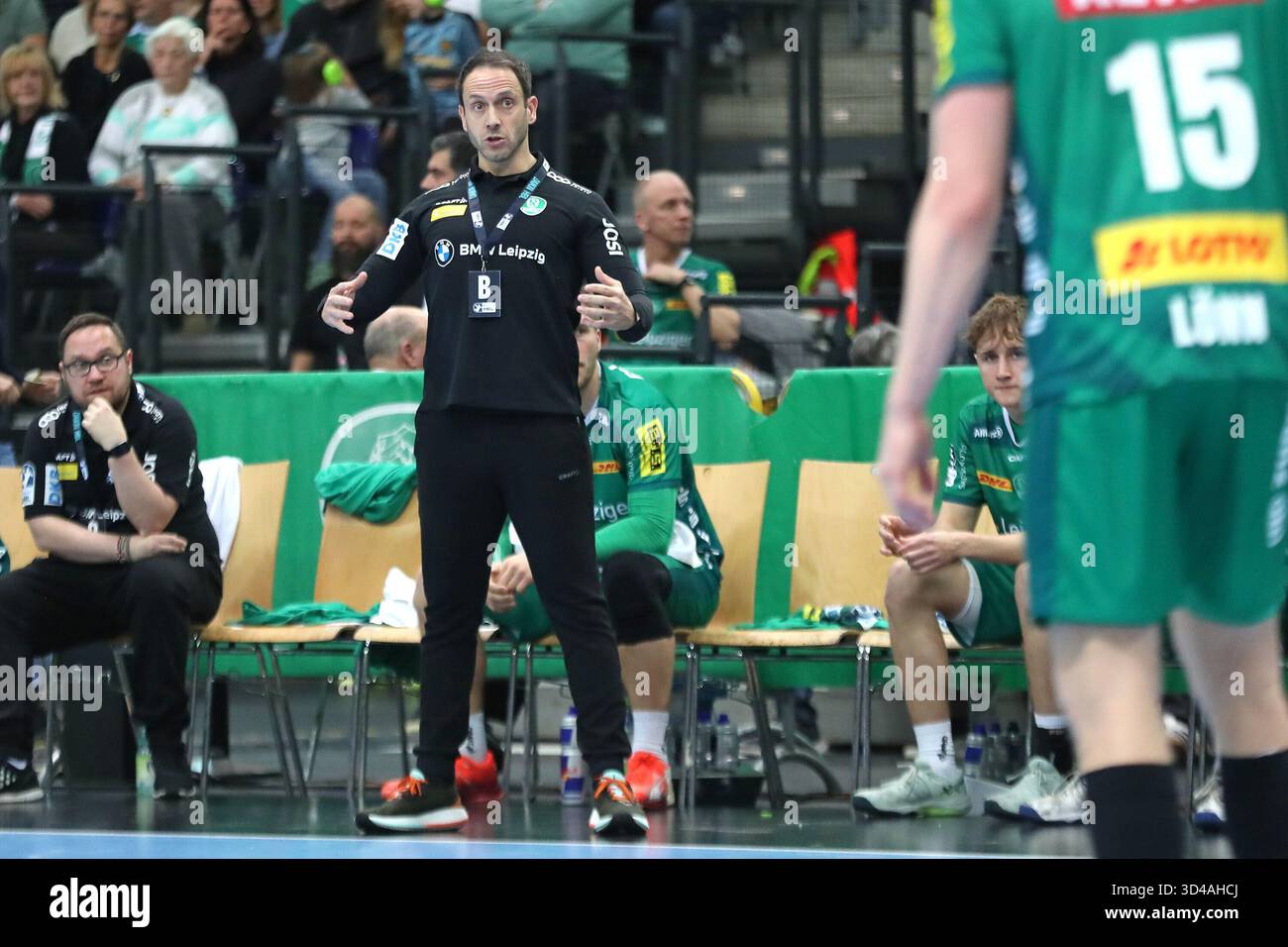 Head coach Raul Alonso (SC DHfK Leipzig). Handball, DAIKIN HBL, 1st ...