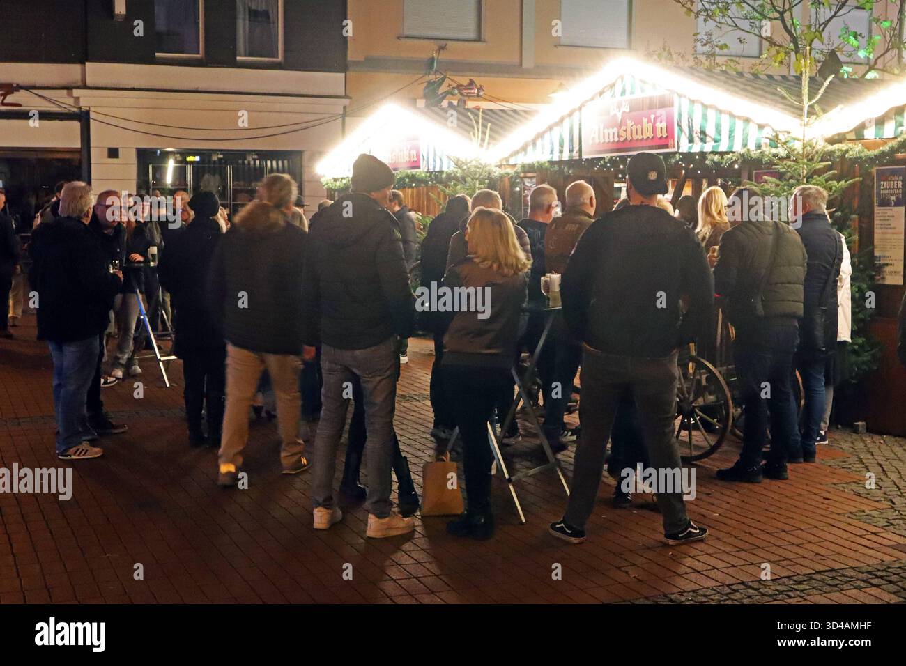 Kleinere Weihnachtsmärkte Der gut besuchte Weihnachtsmarkt im Essener ...