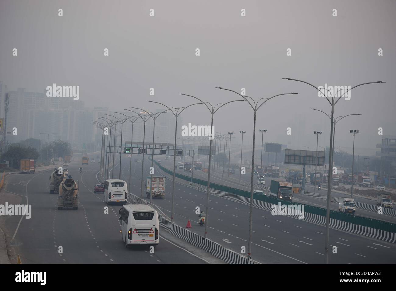 GURUGRAM, INDIA - NOVEMBER 9: A thick layer of smog engulfed on the ...