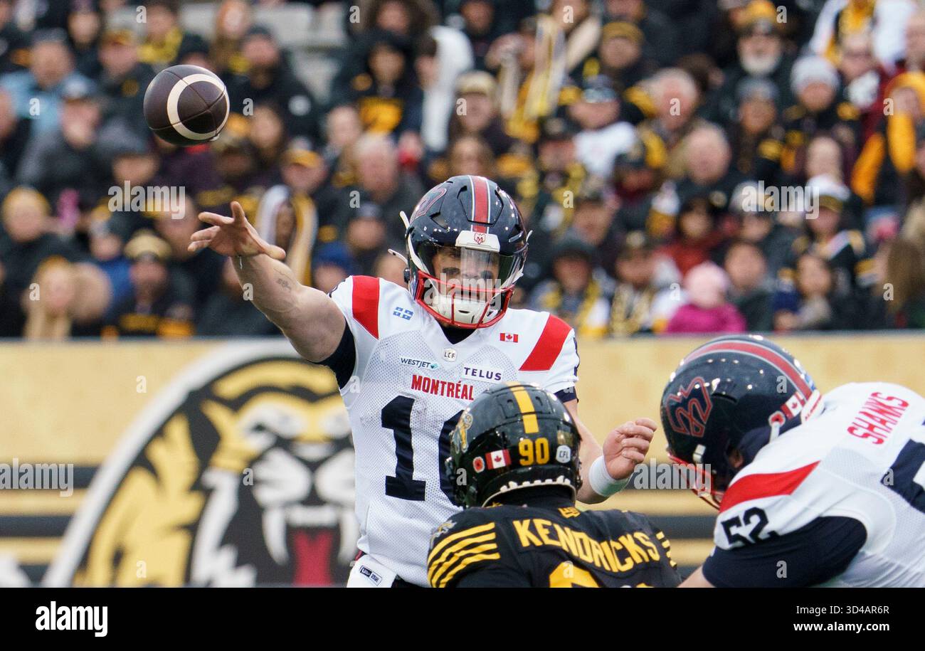 Montreal Alouettes quarterback Davis Alexander (10) throws a pass ...