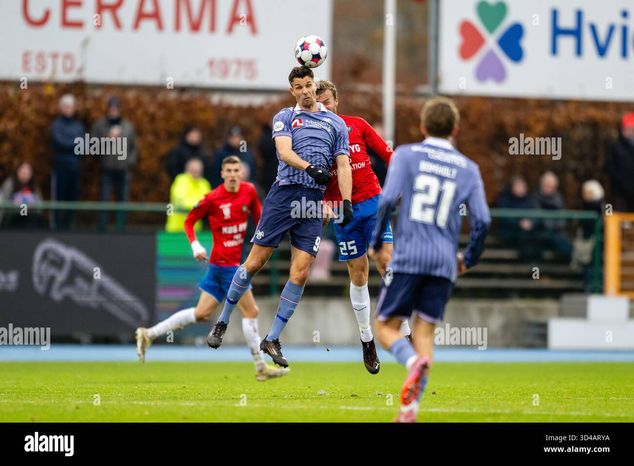 Hvidovre, Denmark. 09th, November 2025. Nicklas Helenius (9) of Aalborg ...