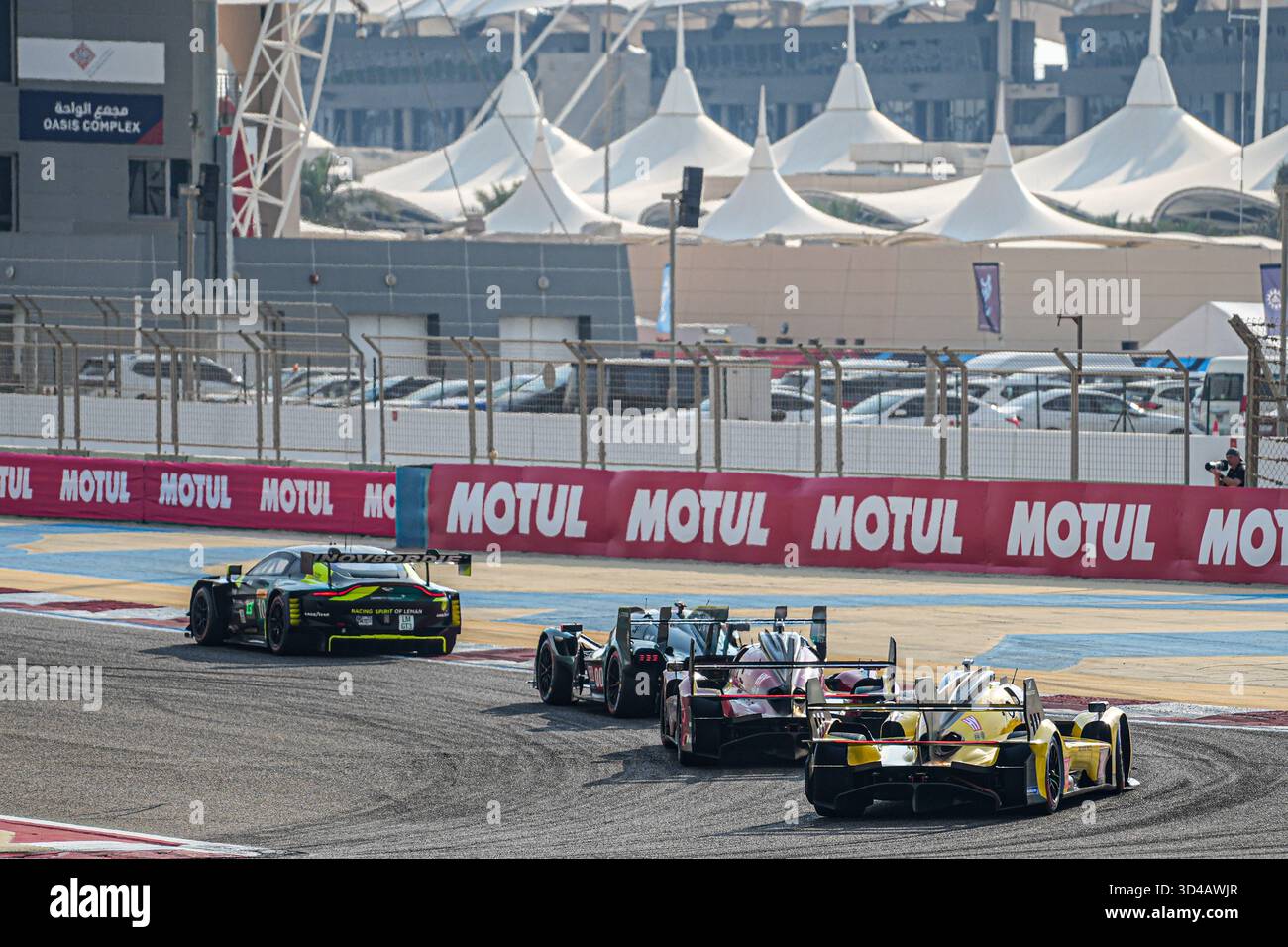 11/9/2025 - track atmosphere during the race of WEC - Bapco Energies 8 ...
