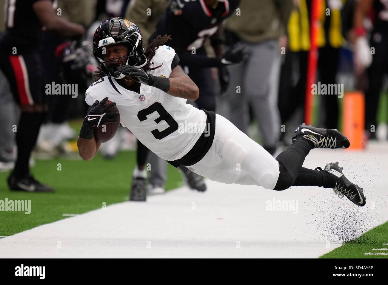 Jacksonville Jaguars wide receiver Jakobi Meyers (3) leaps during the ...