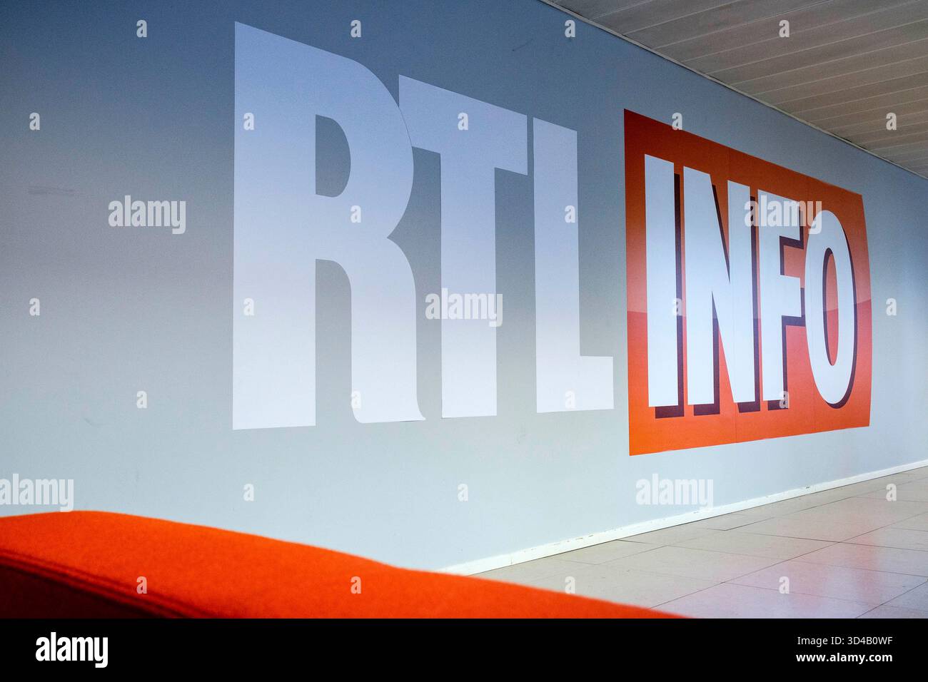 RTL info sigle de la chaine de television et de radio RTL Symbol and ...