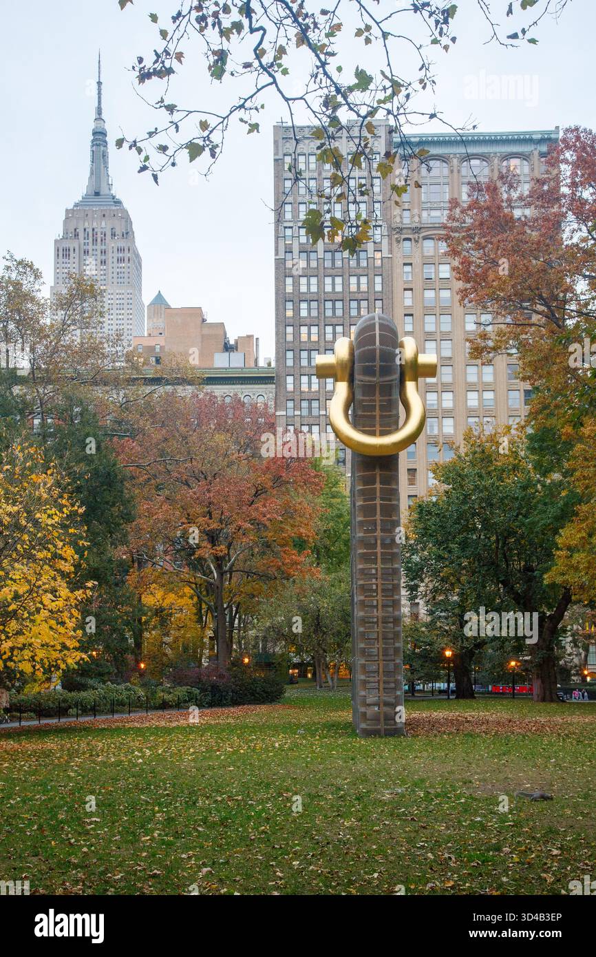 The Big Bling sculpture by Martin Puryear, the historic buildings ...