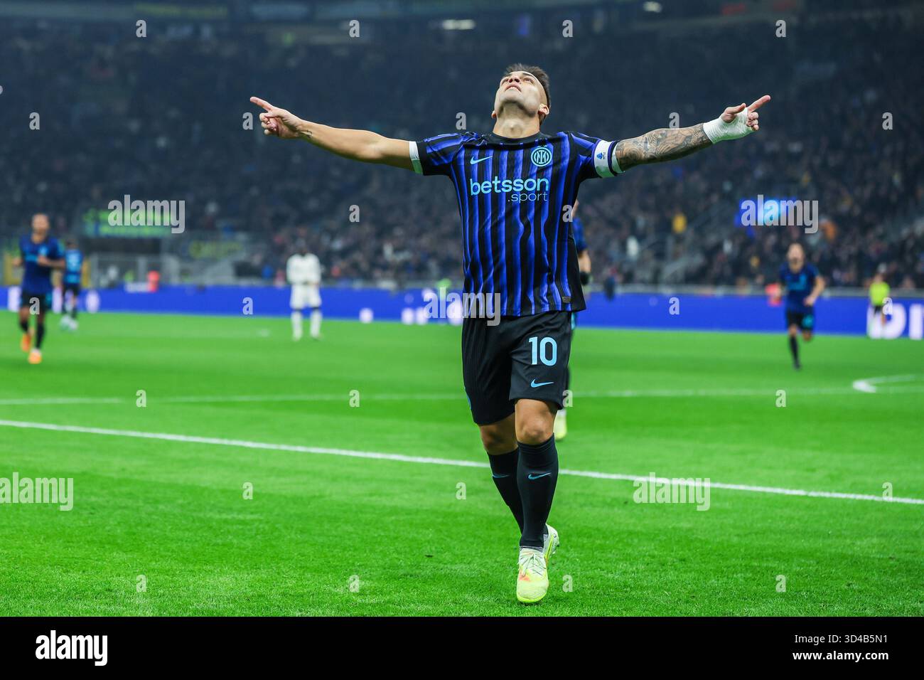 Lautaro Martinez of FC Internazionale celebrates after scoring a goal ...