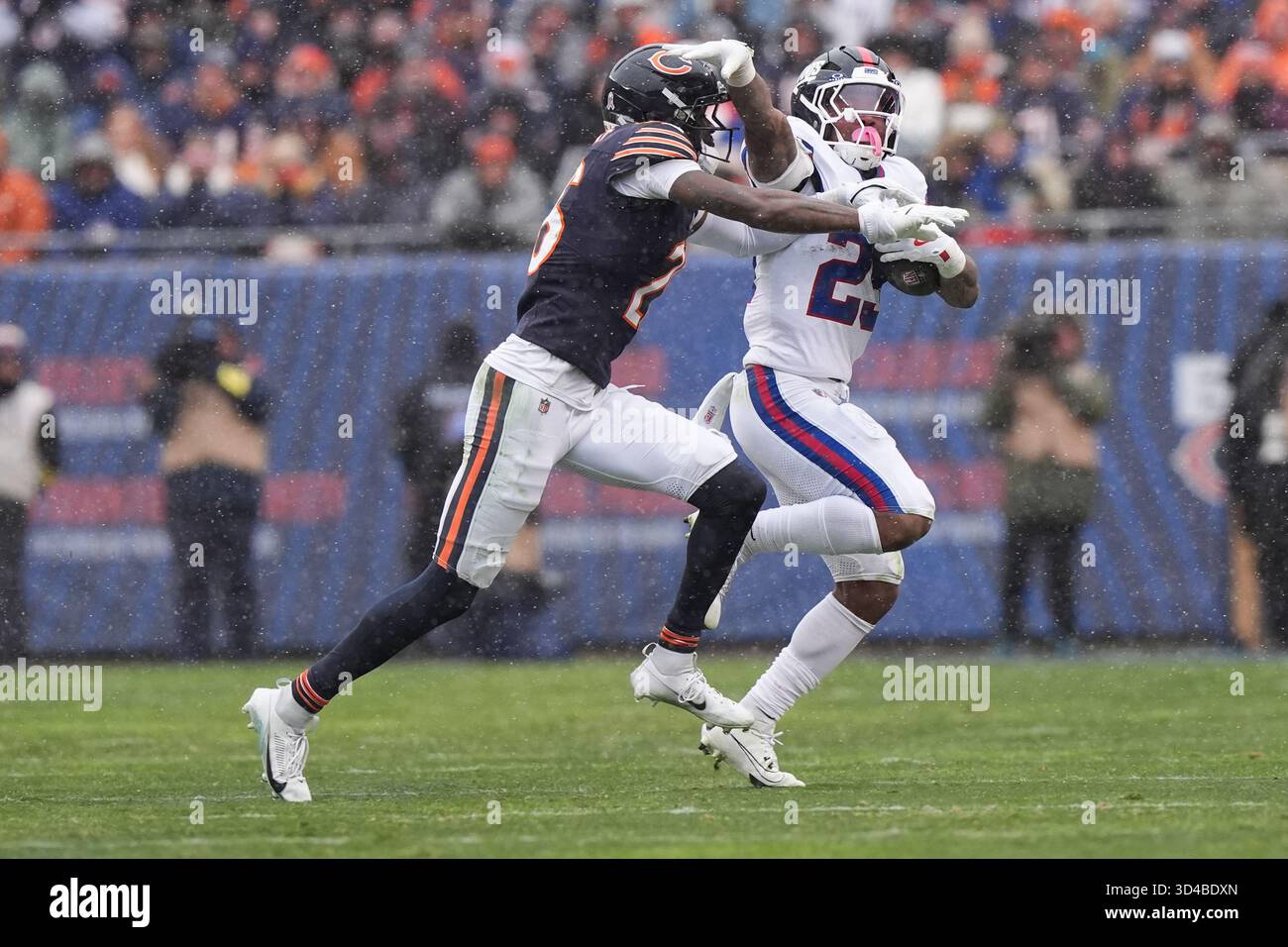 New York Giants running back Tyrone Tracy Jr. (29) runs with the ball ...