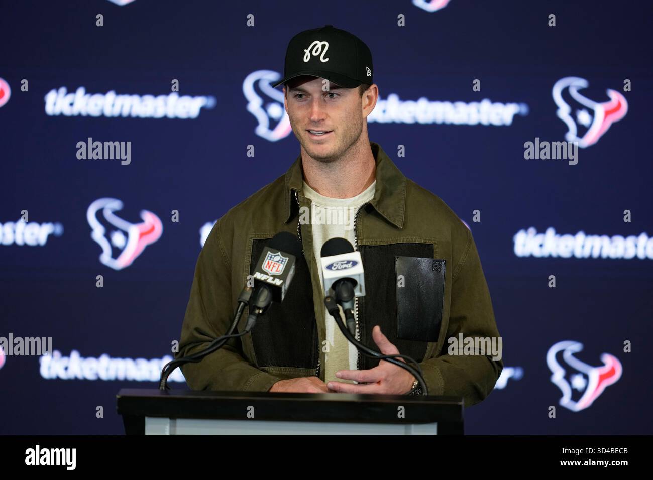 Houston Texans quarterback Davis Mills (10) speaks during a news ...