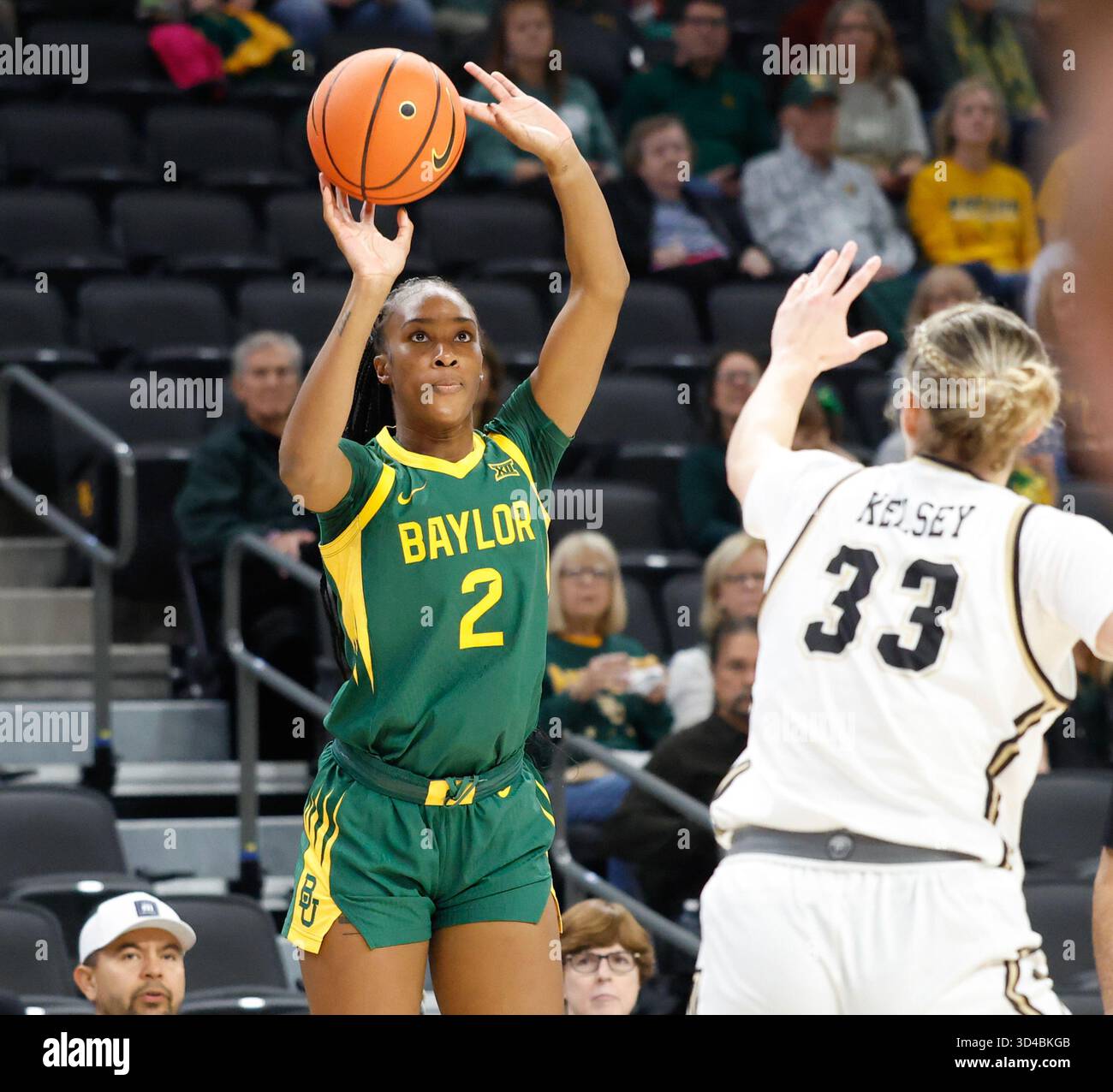 Baylor forward Kiersten Johnson (2) prepares to shoot a 3-point basket ...