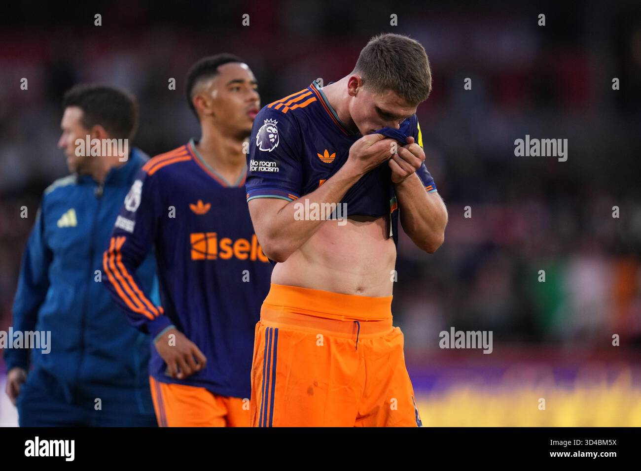 Sven Botman of Newcastle United at full time during the Premier League ...
