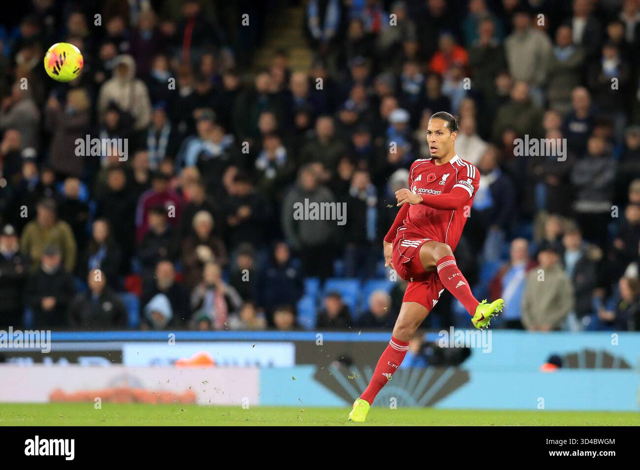 9th November 2025; Etihad Stadium, Manchester, England; Premier League ...