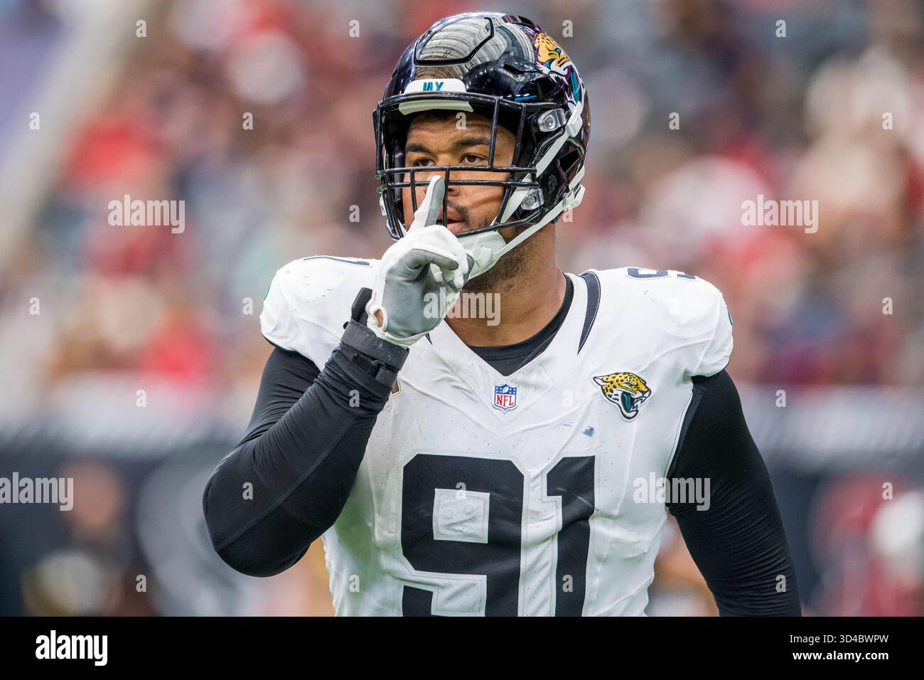 Houston, TX, USA. 9th Nov, 2025. Jacksonville Jaguars defensive tackle ...
