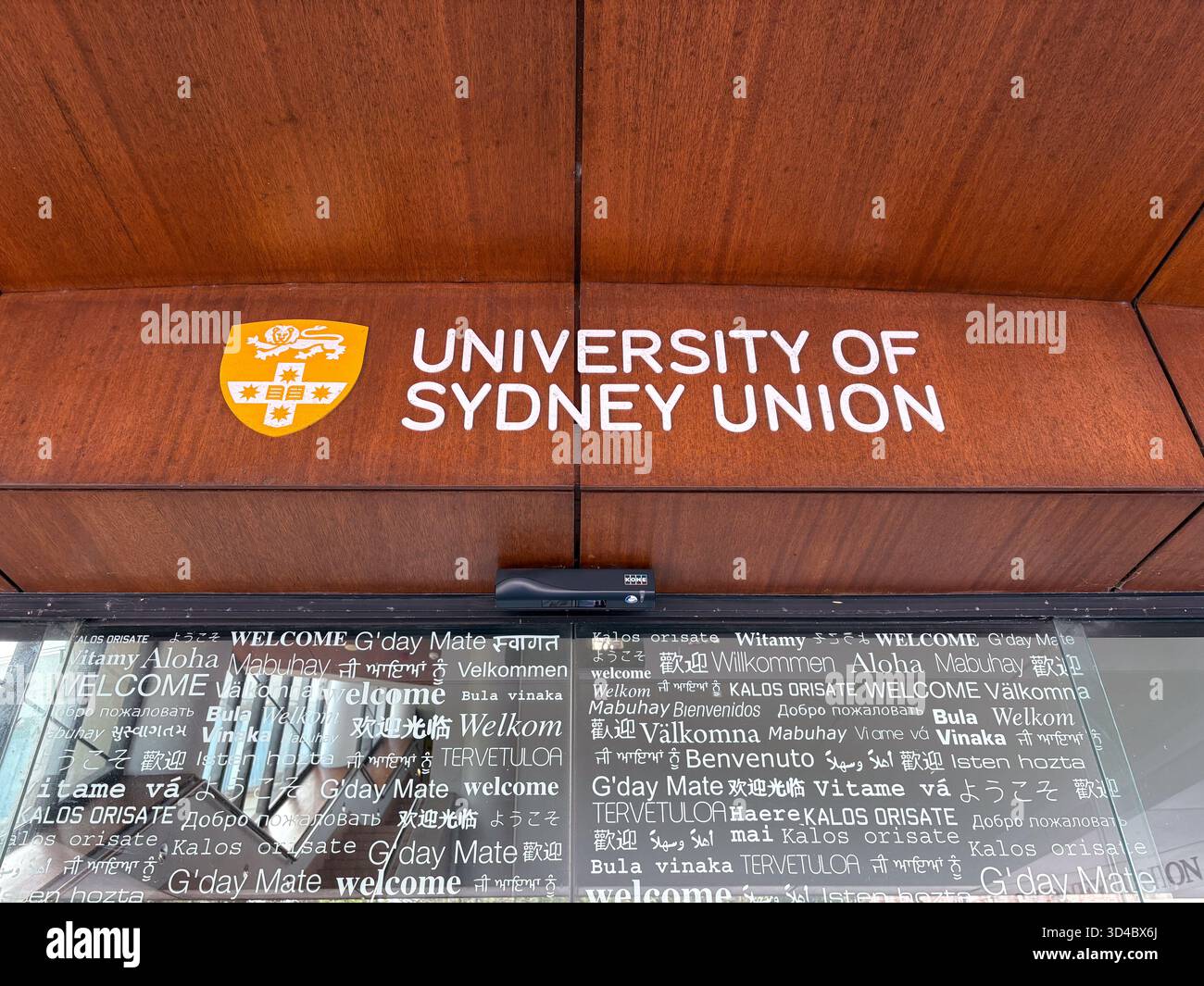 Welcome to sydney sign hi-res stock photography and images - Alamy