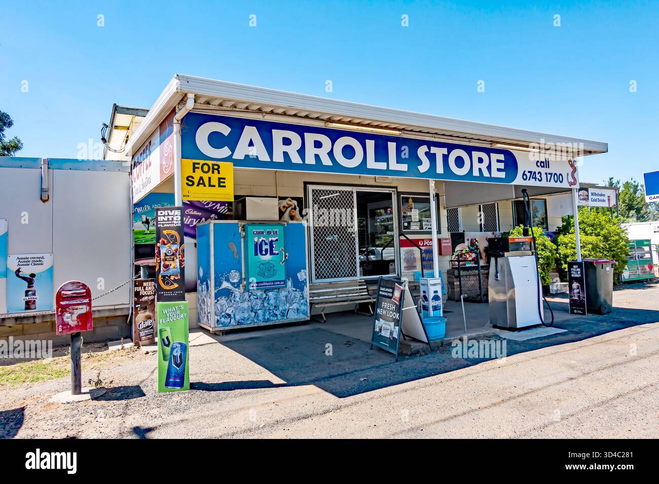 General Store in the small village of Carroll on the Oxley Highway in ...