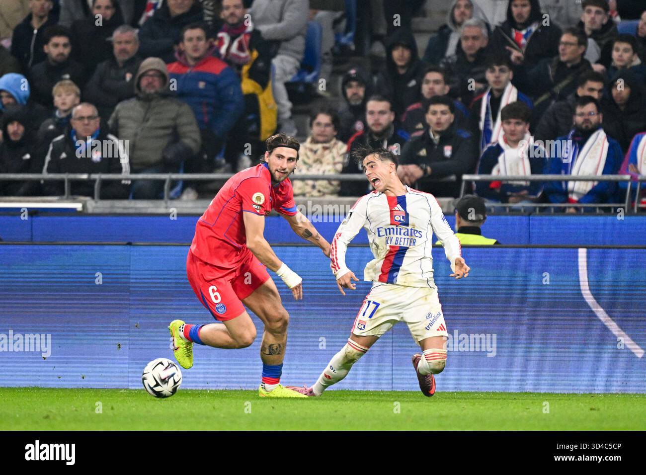 06 Illya ZABARNYI (psg) - 17 Afonso MOREIRA (ol) during the Ligue 1 ...