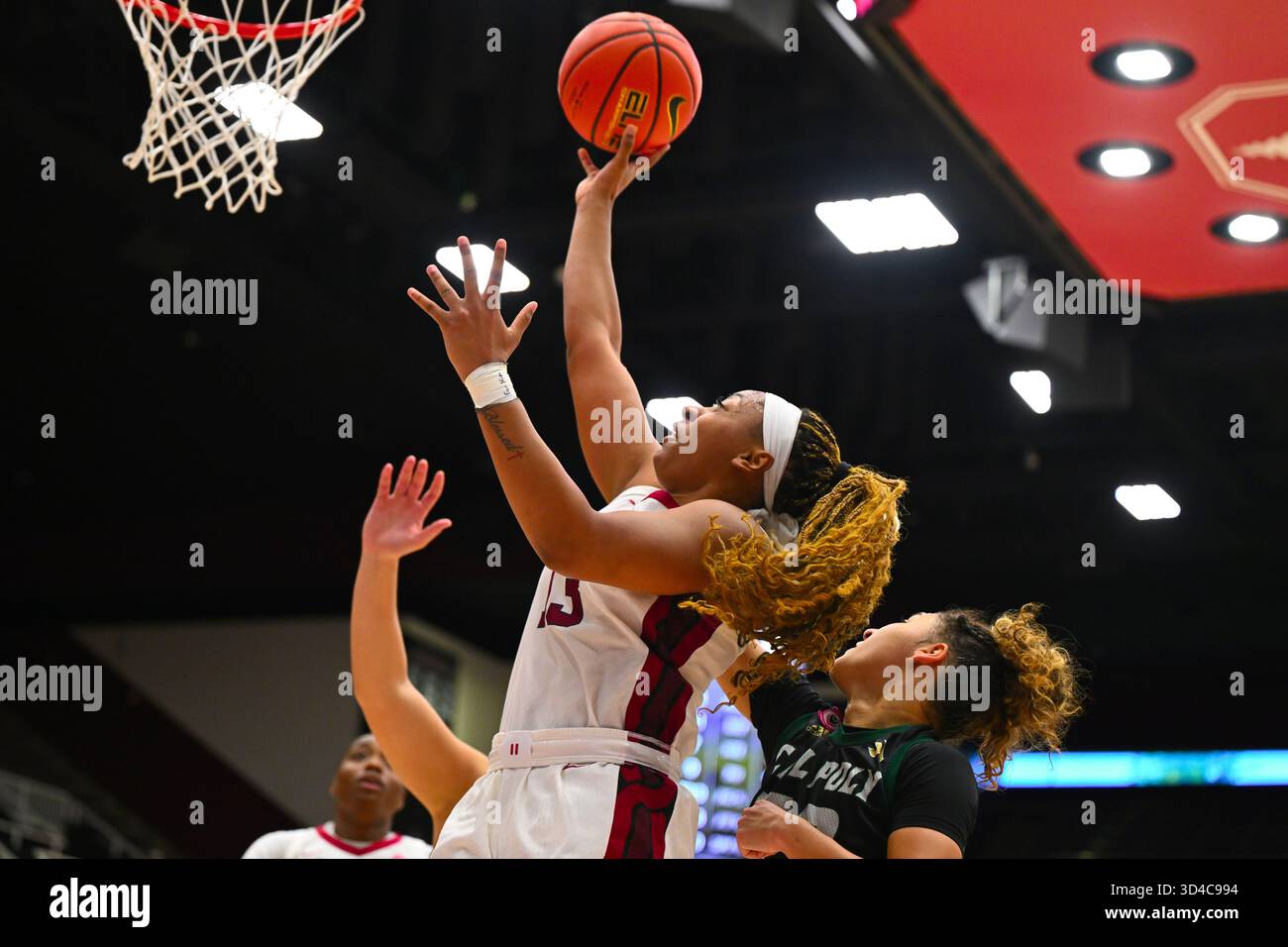 STANFORD, CA - NOVEMBER 09: Stanford Cardinal guard Chloe Clardy (13 ...