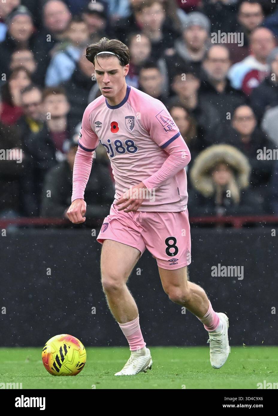 Birmingham, England, 9th November 2025. Alex Scott of Bournemouth ...