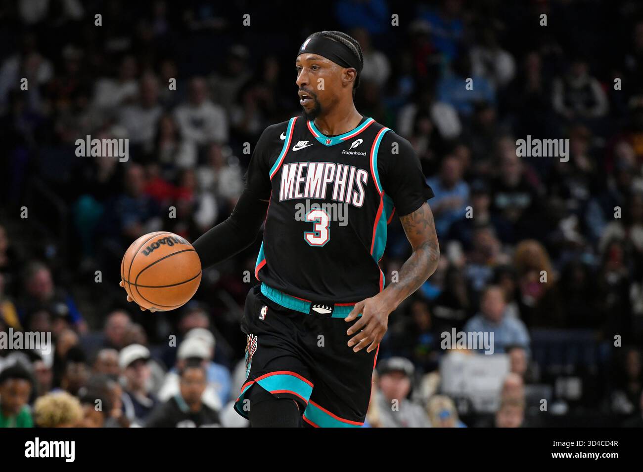 Memphis Grizzlies guard Kentavious Caldwell-Pope (3) plays in the first ...