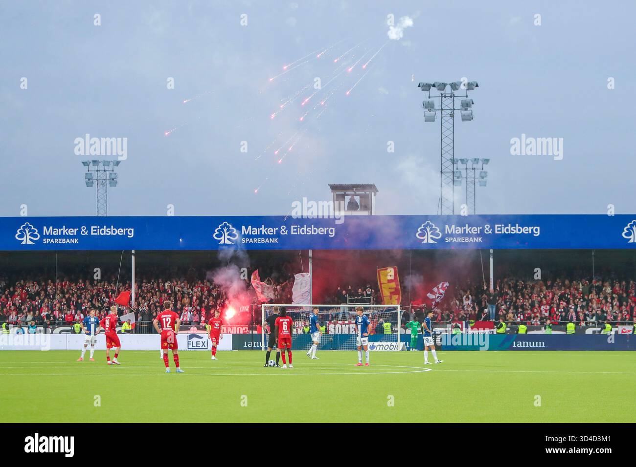Sarpsborg 20251108. Fireworks during the elite football match between ...