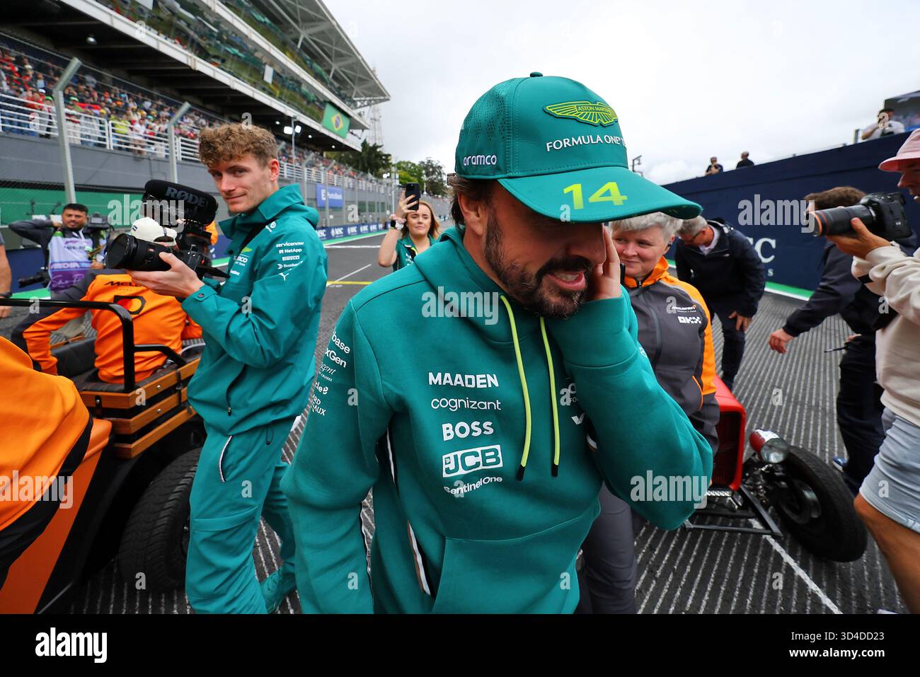 Fernando Alonso (ESP) Aston Martin F1 Team on the drivers' parade. 09. ...