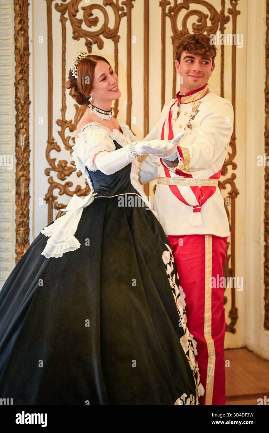 **NO WEB OR NEWSPAPERS FOR ITALY ONLY** Sissi's ball at Palazzo ...