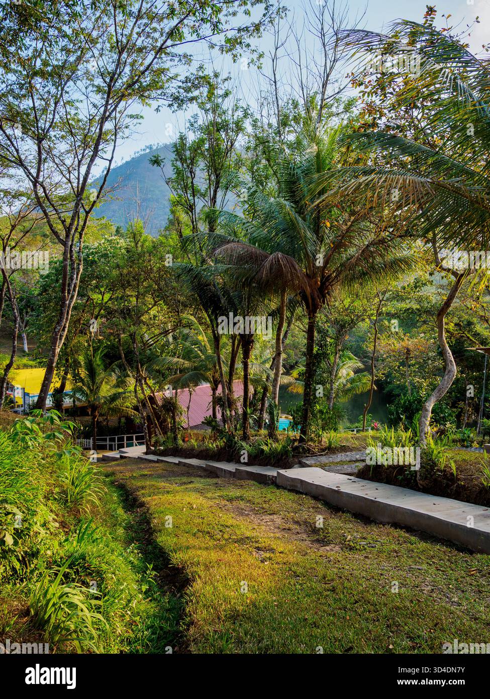 Guatemala alta verapaz department hi-res stock photography and images ...