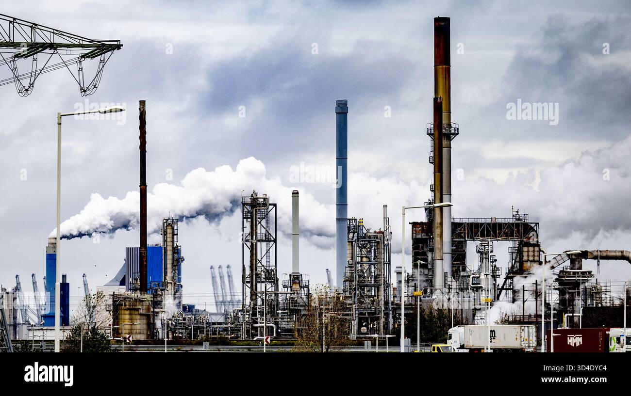 ROTTERDAM - Port of Rotterdam ANP /HOLLANDSE HOOGTE /ROBIN UTRECHT ...