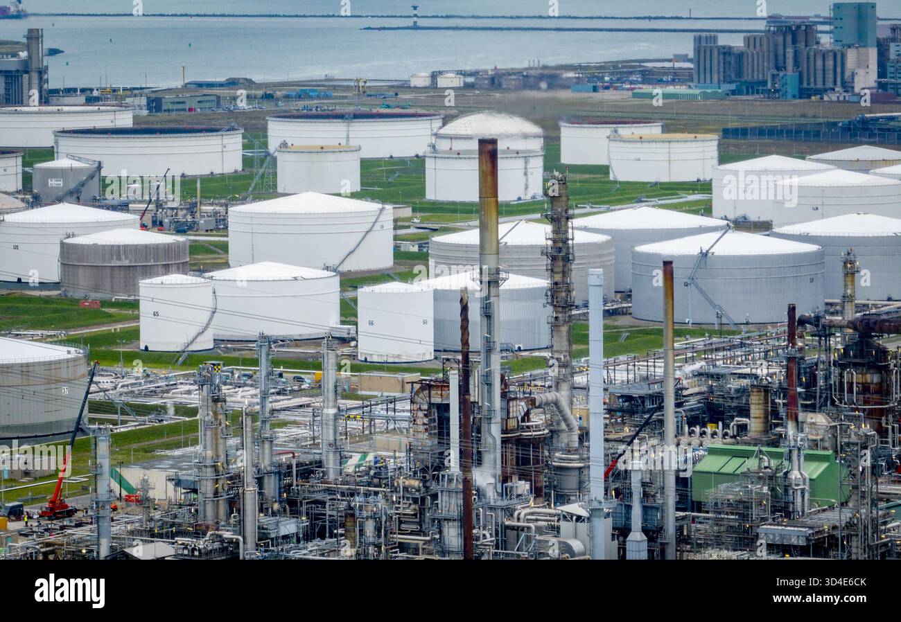 ROTTERDAM - Overview of the Port of Rotterdam bp. Container storage at ...