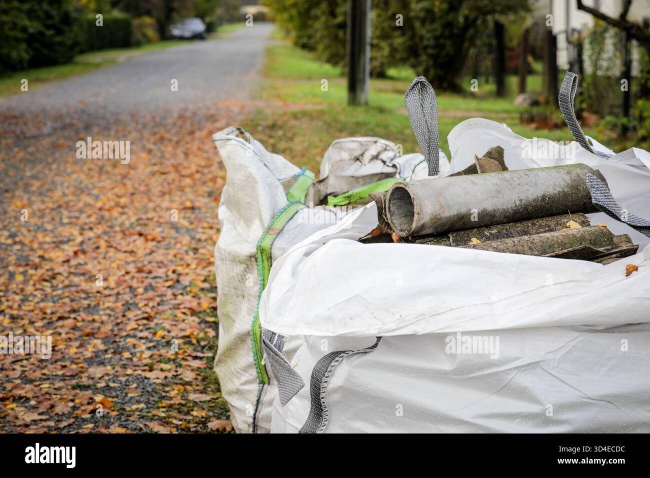 Asbestos waste pipes roofing hi-res stock photography and images - Alamy