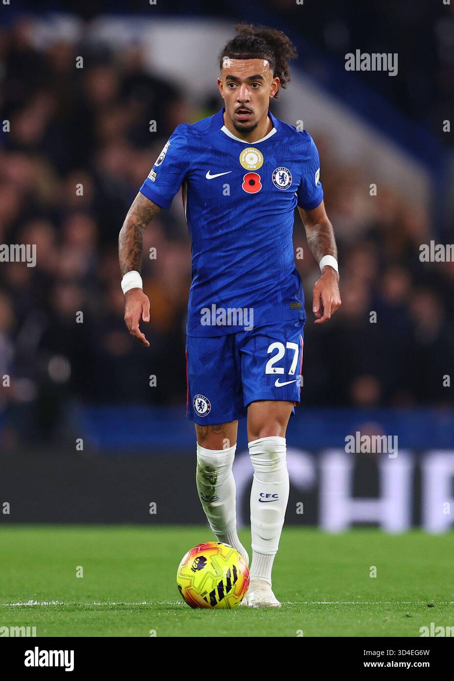 London, England, 8th November 2025. Malo Gusto of Chelsea during the ...