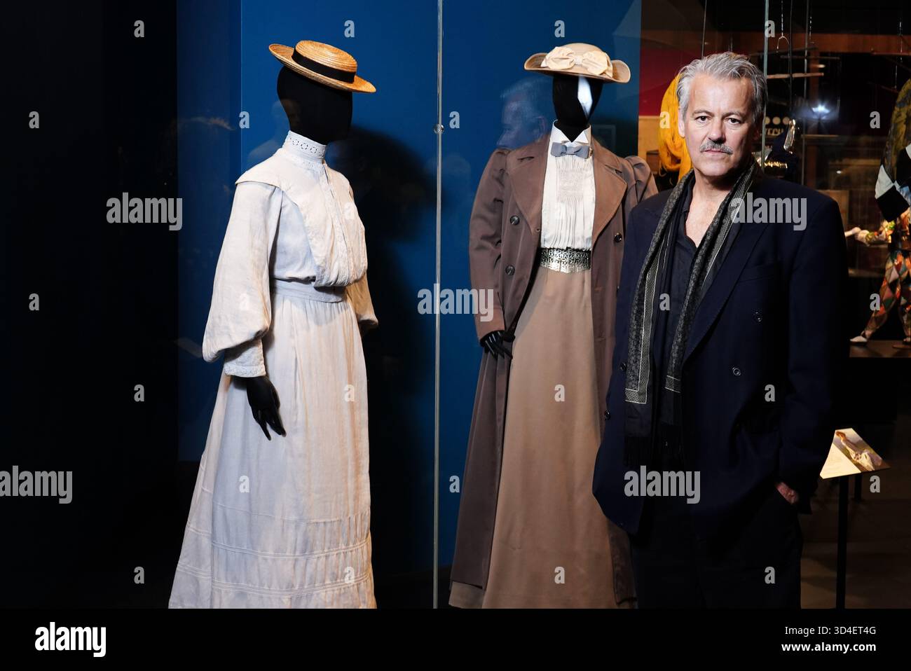 Rupert graves a room with a view hi-res stock photography and images ...