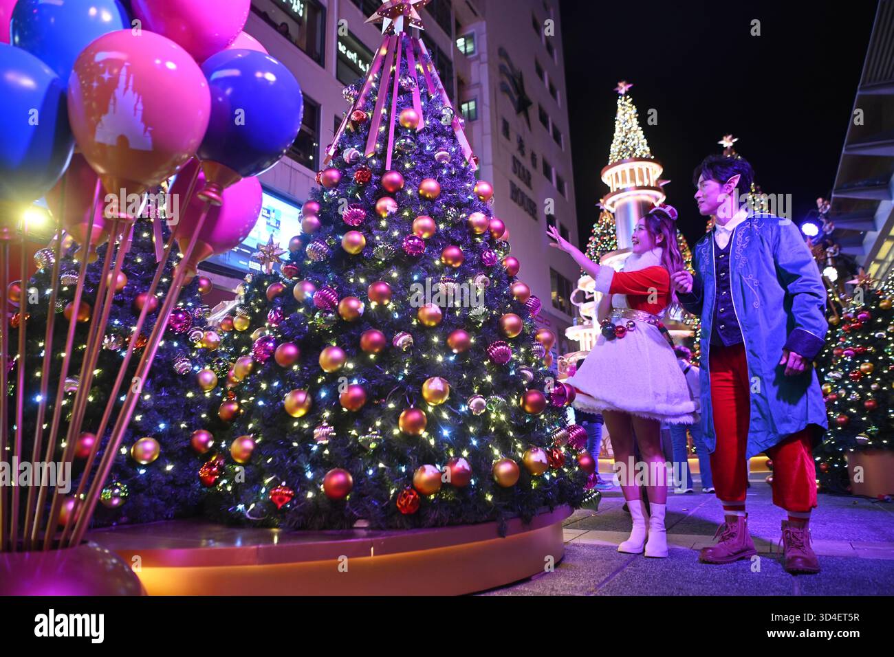 Hong kong 2025 christmas hi-res stock photography and images - Alamy