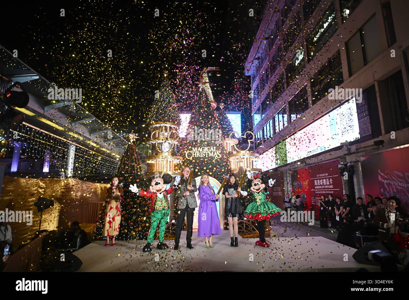 Light up show at the Harbour City Christmas event on November 10, 2025 ...