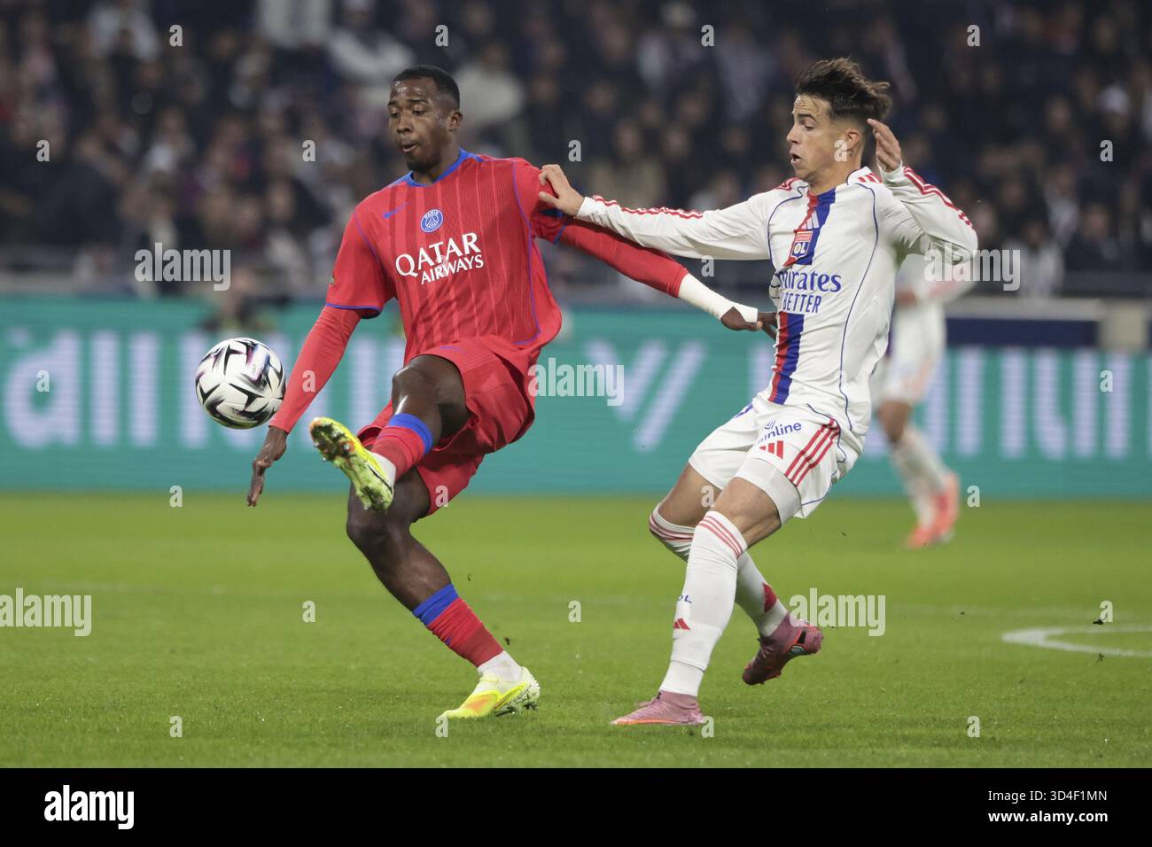 Willian Pacho of PSG, Afonso Moreira of Lyon during the French ...