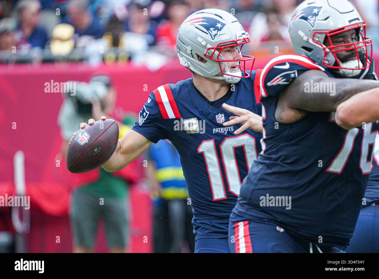 Tampa Bay, Florida, USA, November 9, 2025, New England Patriots ...