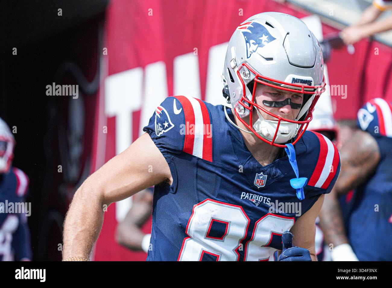 Tampa Bay, Florida, USA, November 9, 2025, New England Patriots player ...