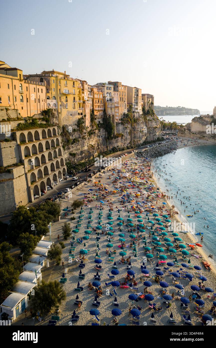 Rugged cliffs golden sands hi-res stock photography and images - Alamy