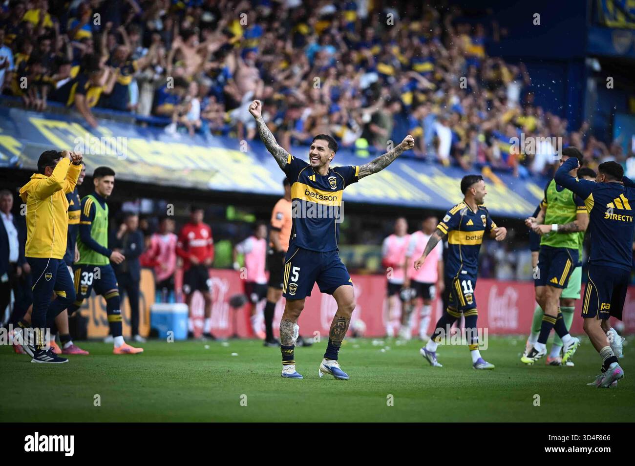 BUENOS AIRES, AR - 09.11.2025: BOCA JUNIORS X RIVER PLATE - Players ...