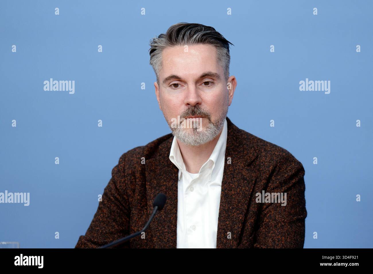 Fabio De Masi at the press conference of the BSW on the personnel ...