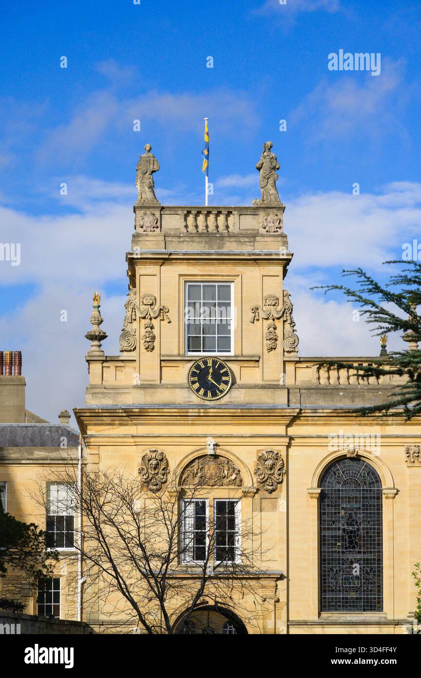 Trinity college oxford college hi-res stock photography and images - Alamy