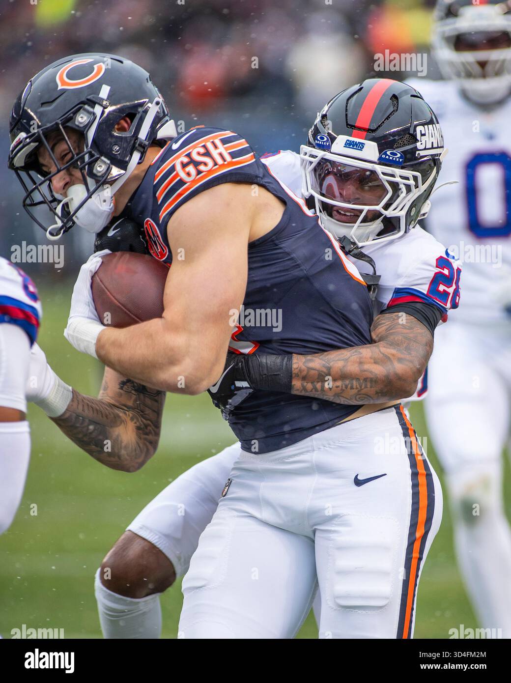 November 9, 2025: Chicago Bears Colston Loveland (84) is tackled by New York Giants Cor'Dale ...
