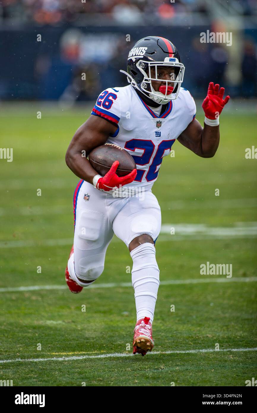 Chicago, IL, USA. 9th Nov, 2025. New York Giants Devin Singletary (26 ...