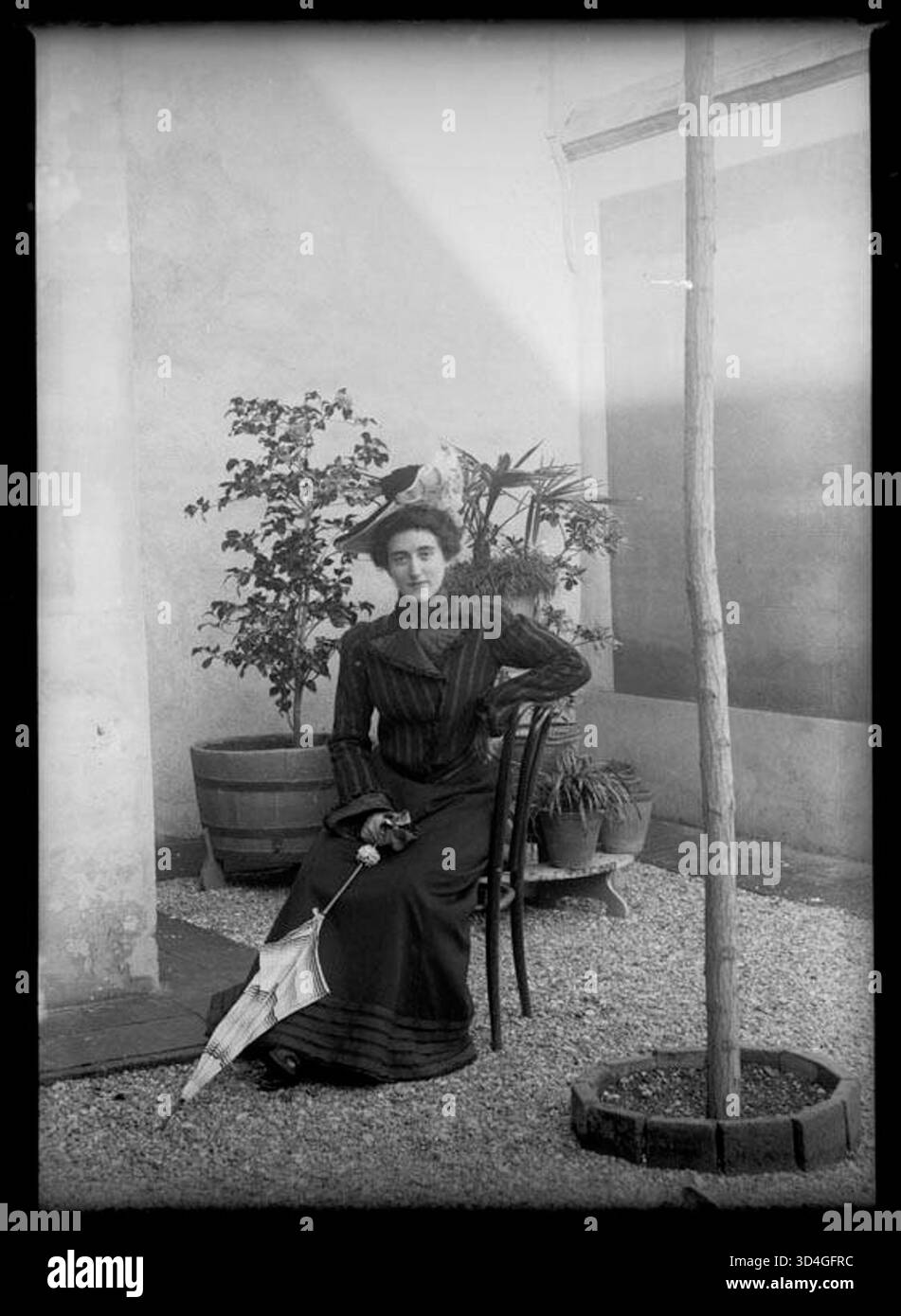 Anna planas escub Black and White Stock Photos & Images - Alamy
