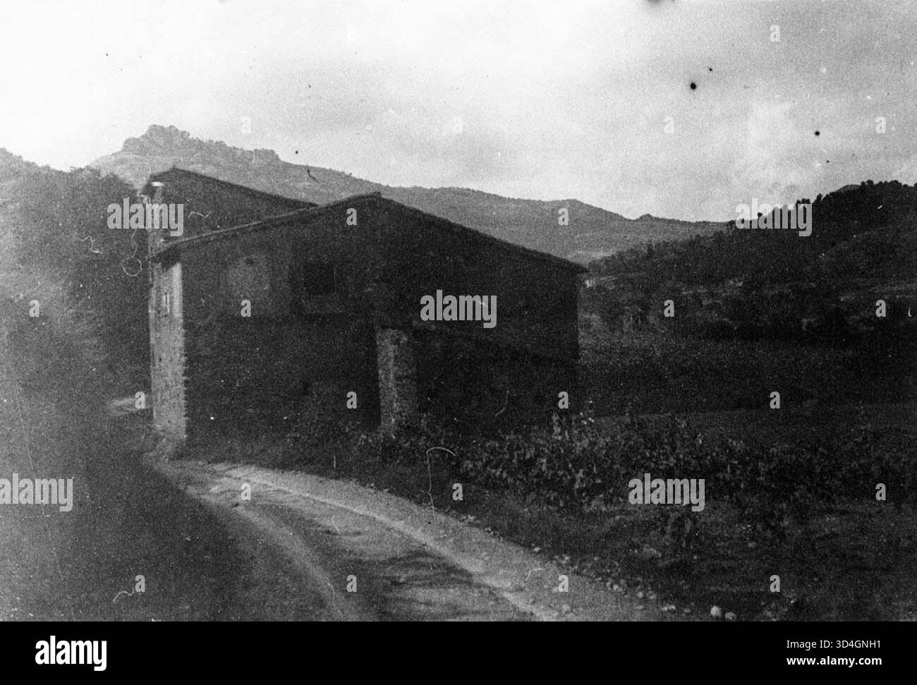 Traditional catalan farmhouse Black and White Stock Photos & Images - Alamy
