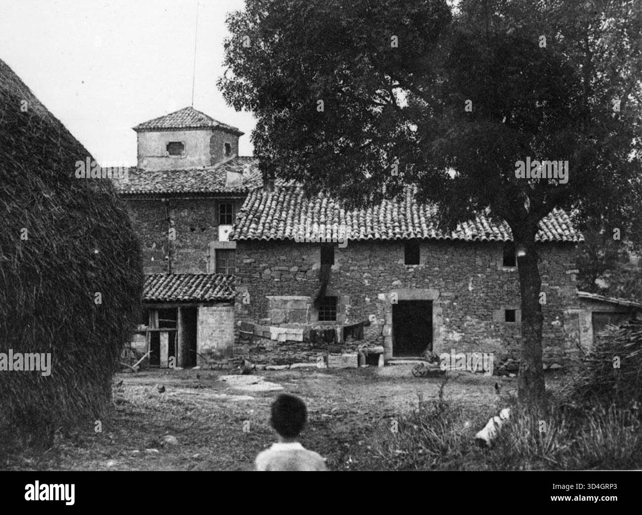 Photograph of the farmhouse for tenant farmers at El Banús, captured by ...