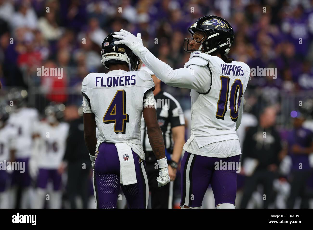 Baltimore Ravens wide receivers Deandre Hopkins (10) and Zay Flowers (4 ...