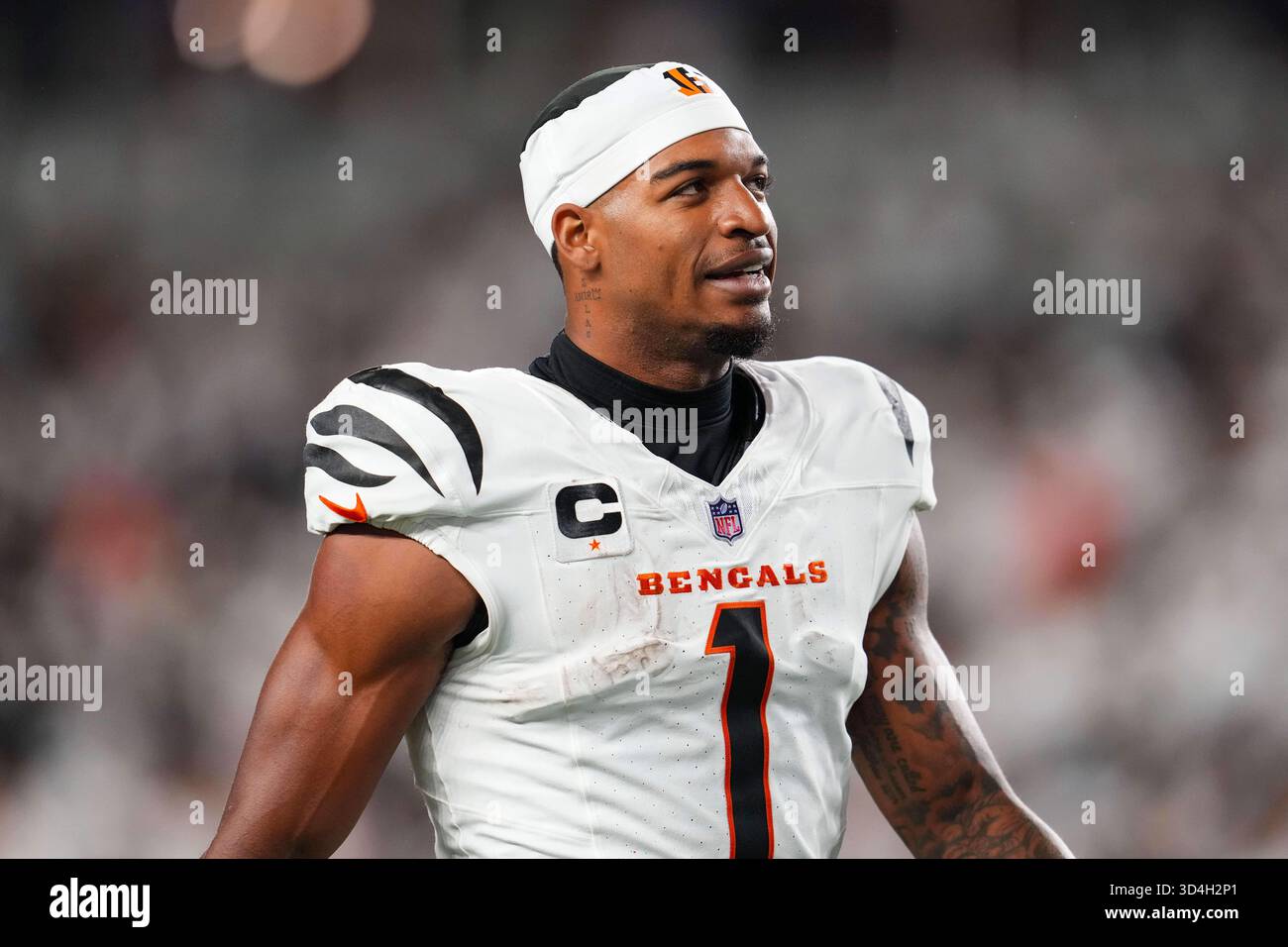 Cincinnati Bengals wide receiver Ja'Marr Chase (1) walks off the field ...
