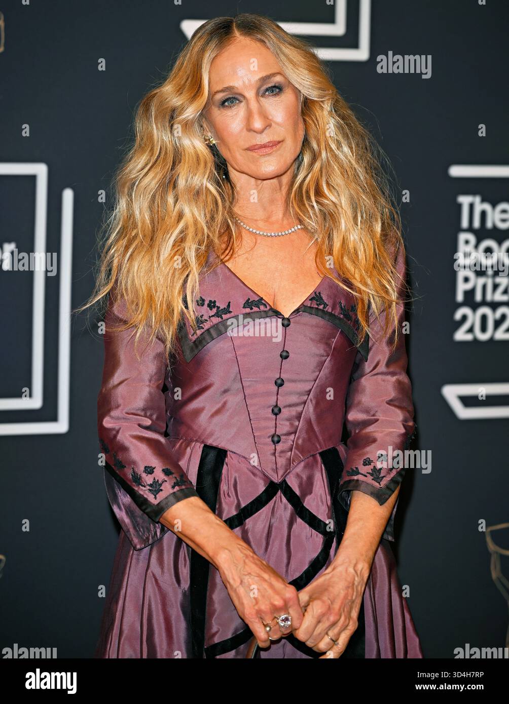 London, UK, 10th November 2025: Judge Sarah Jessica Parker at the ...