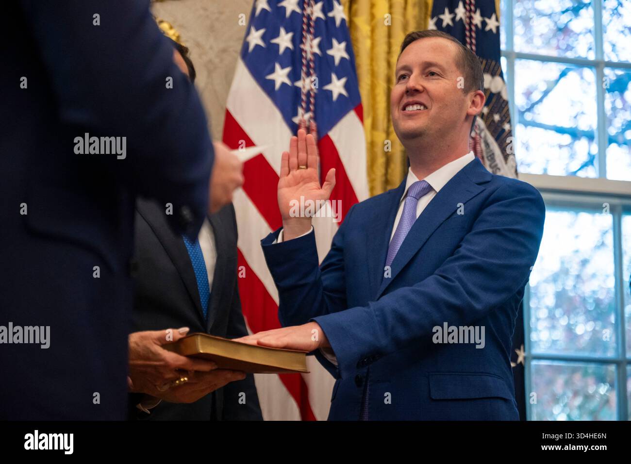 Sergio Gor, the new U.S. Ambassador to India, is sworn in by Vice ...