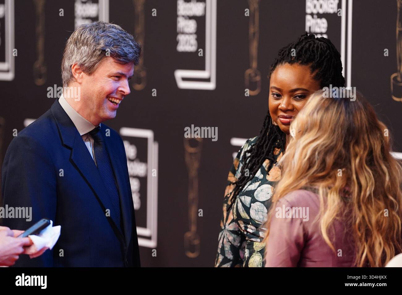 David Szalay talking to Sarah Jessica Parker (right) and Ayobami Abebayo after David was named ...